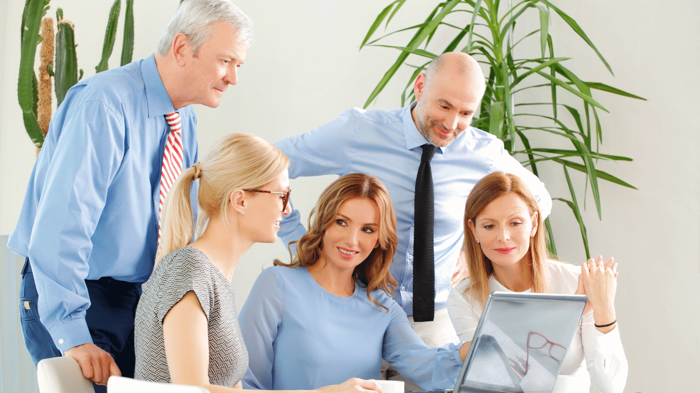 The Comprehensive Guide to Warm Calling | TaskDrive